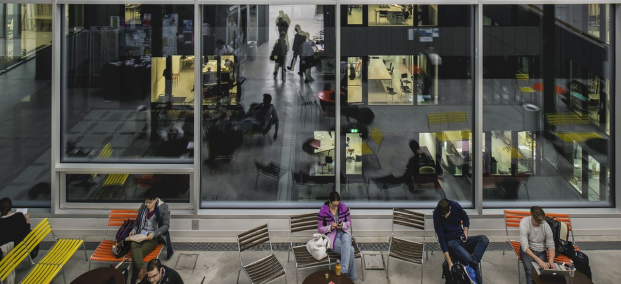 Informationen für internationale Mitarbeitende und Gäste | ZHdK.ch